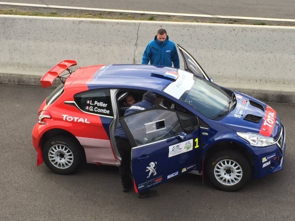 Essai de la 208 T16 par Peugeot Sport | Team Pilotage 42